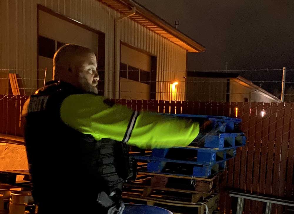 ALL UP IN YOUR BUSINESS: Making the late-night rounds with APR Security ...